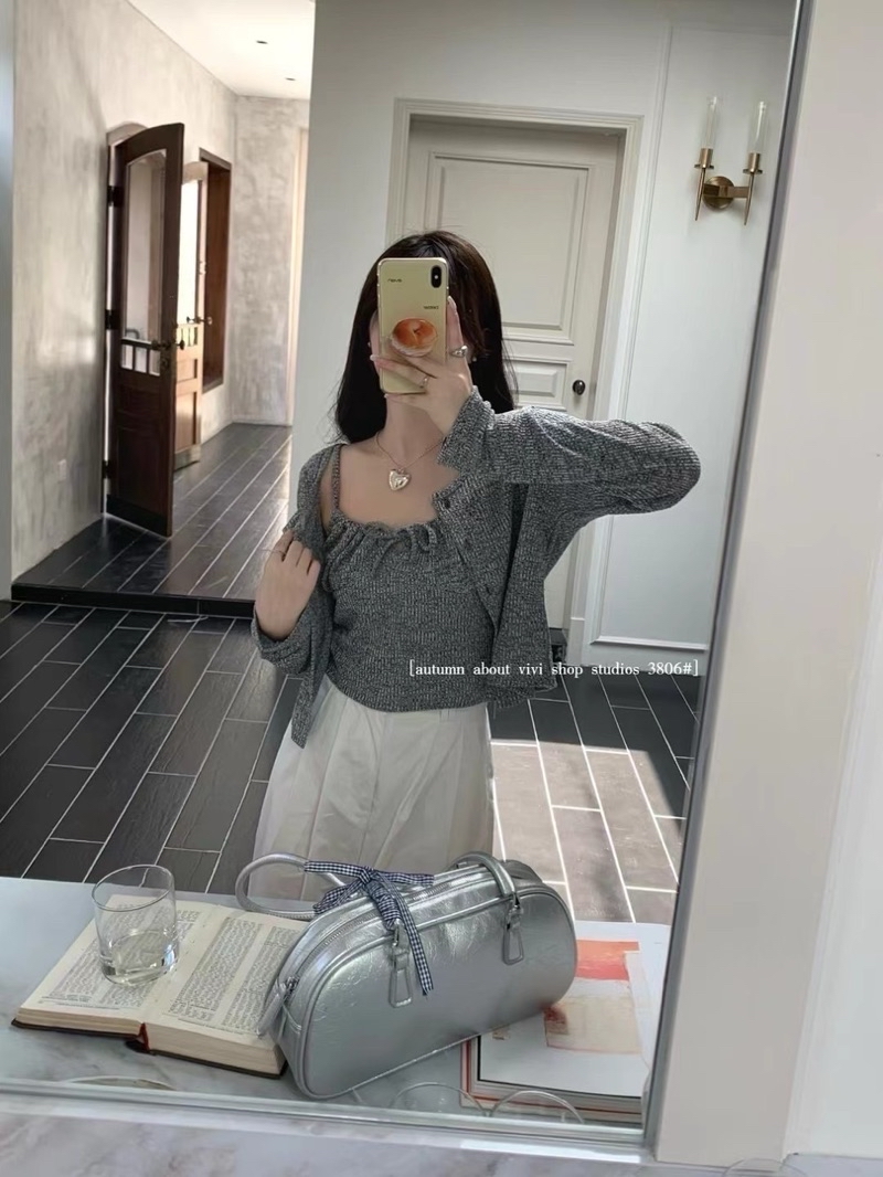 【Y.LLL】｜預購｜質感毛織材質混色感抽繩細肩綁帶背心 +排扣外罩set 兩件式上衣 | 蝦皮購物