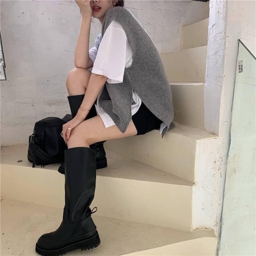 Waroom|高雄現貨秒出 不退流行素面寬鬆圓領短袖T恤|女裝|純棉上衣|中長版|下身失蹤|配毛衣|素T|開叉上衣501 | 蝦皮購物