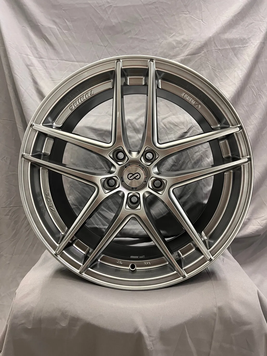 ☛傳奇輪胎館☚ 全新 ENKEI SC37旋壓 18吋 5x112/5x114.3 其他規格尺寸聊聊詢問 | 蝦皮購物