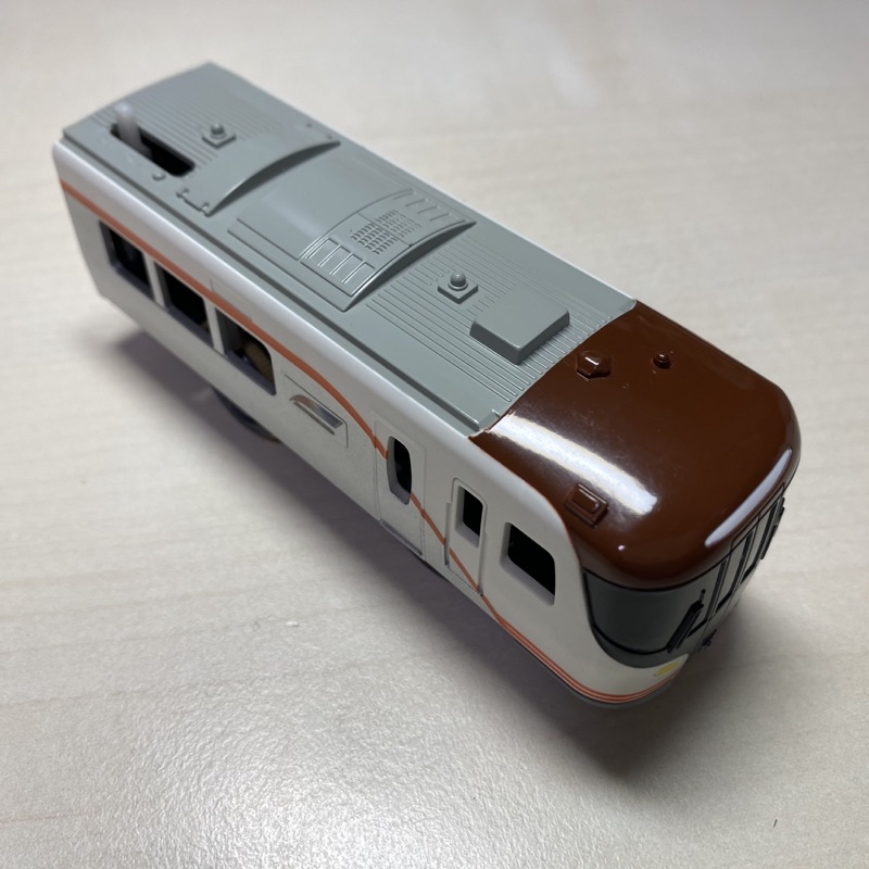 Tomy Plarail 鐵道王國 S-20 HC85系特快飛驒·南 新款動力車頭 | 蝦皮購物