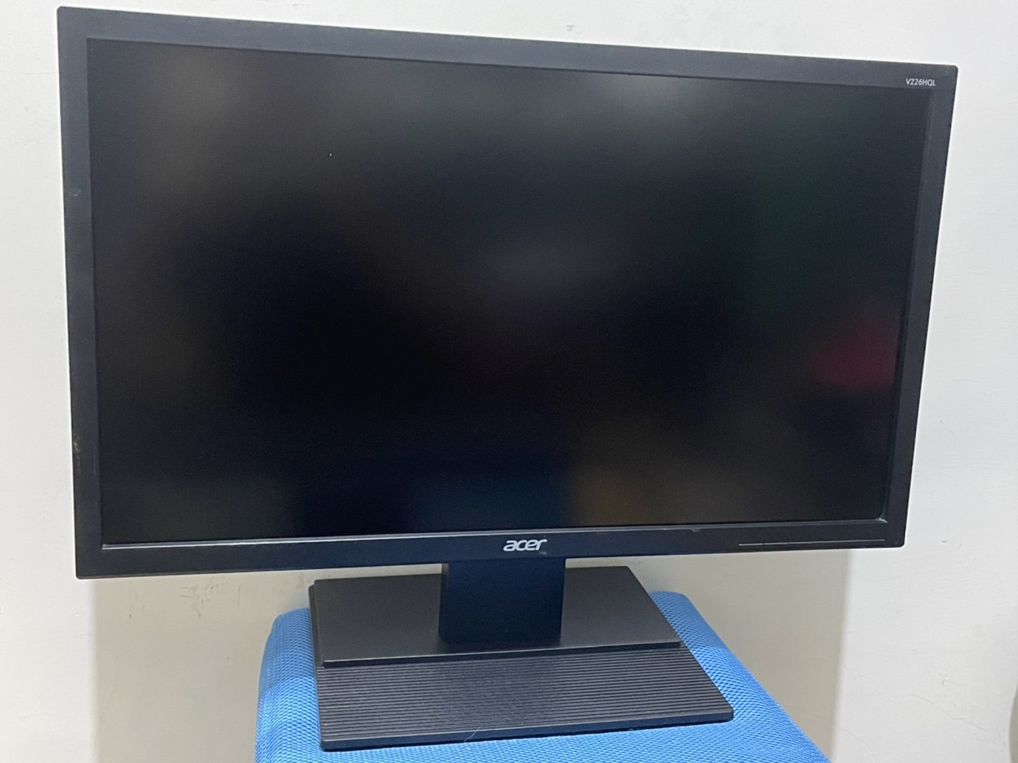 黑斑 宏碁Acer V226HQL 22型 21.5吋 16:9 FHD 1080P LED顯示器(附螢幕線/有DVI) | 蝦皮購物