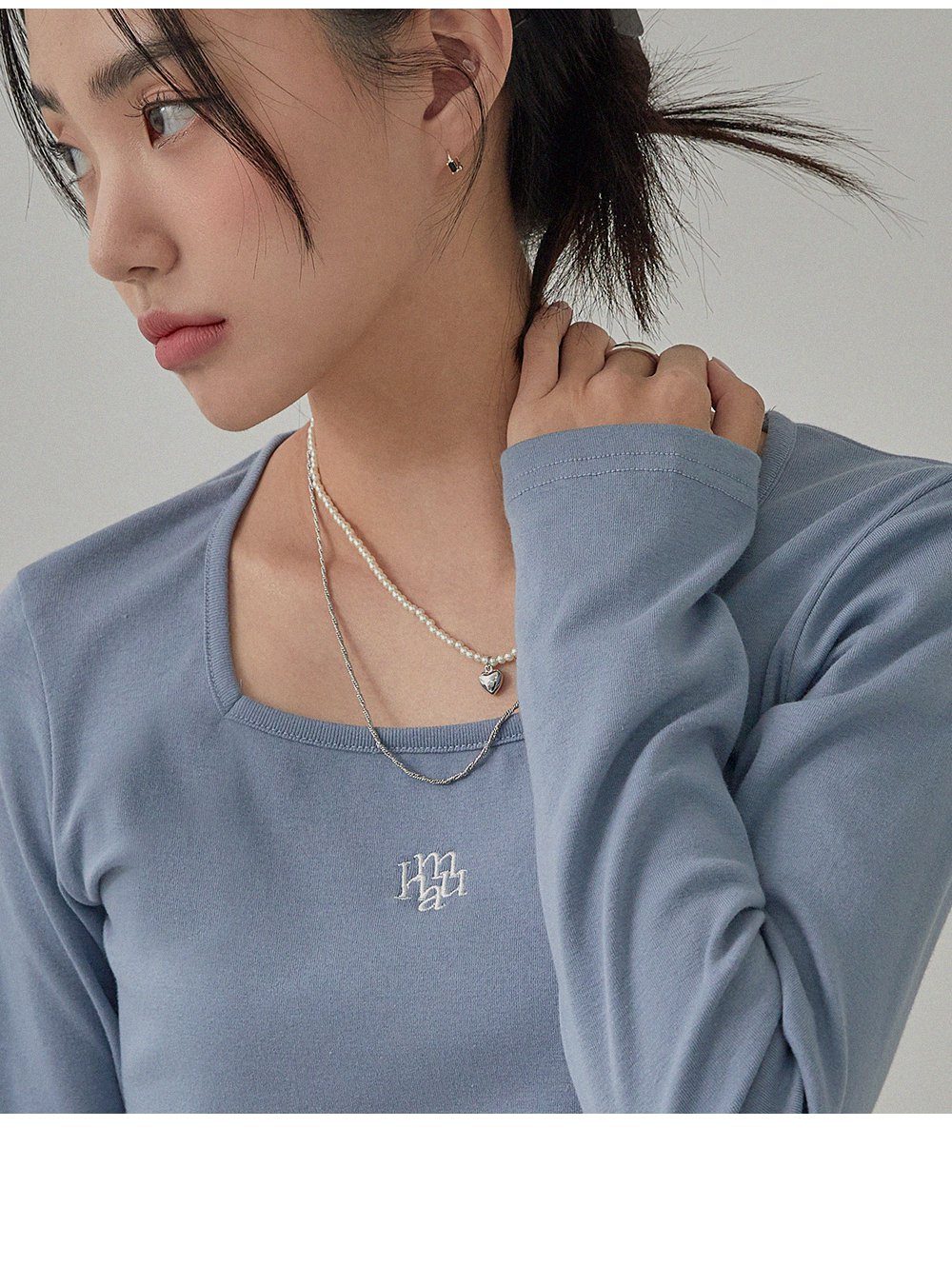 Codibook｜韓國 muahmuah 方領短版長袖上衣[預購]長袖上衣 T恤 女裝 | 蝦皮購物