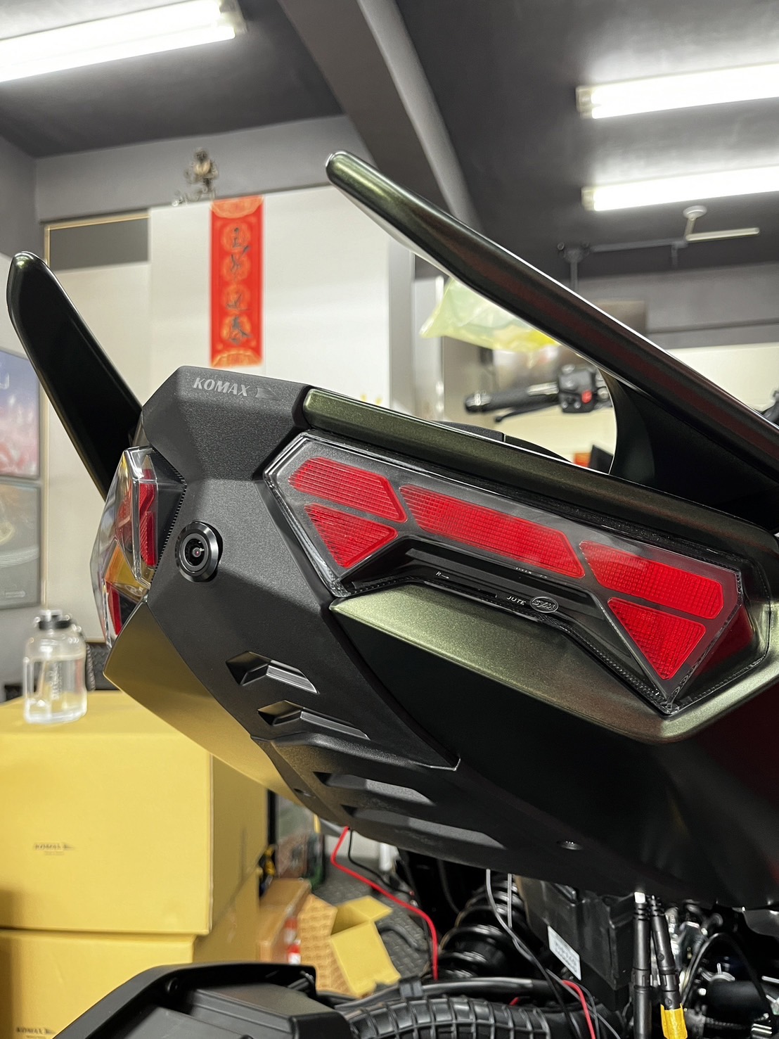 六姐的店 【KOMAX】 DRG BT 二代龍 - 前/後行車紀錄器鏡頭支架 .鏡頭支架 .機車前後鏡頭支架 | 蝦皮購物