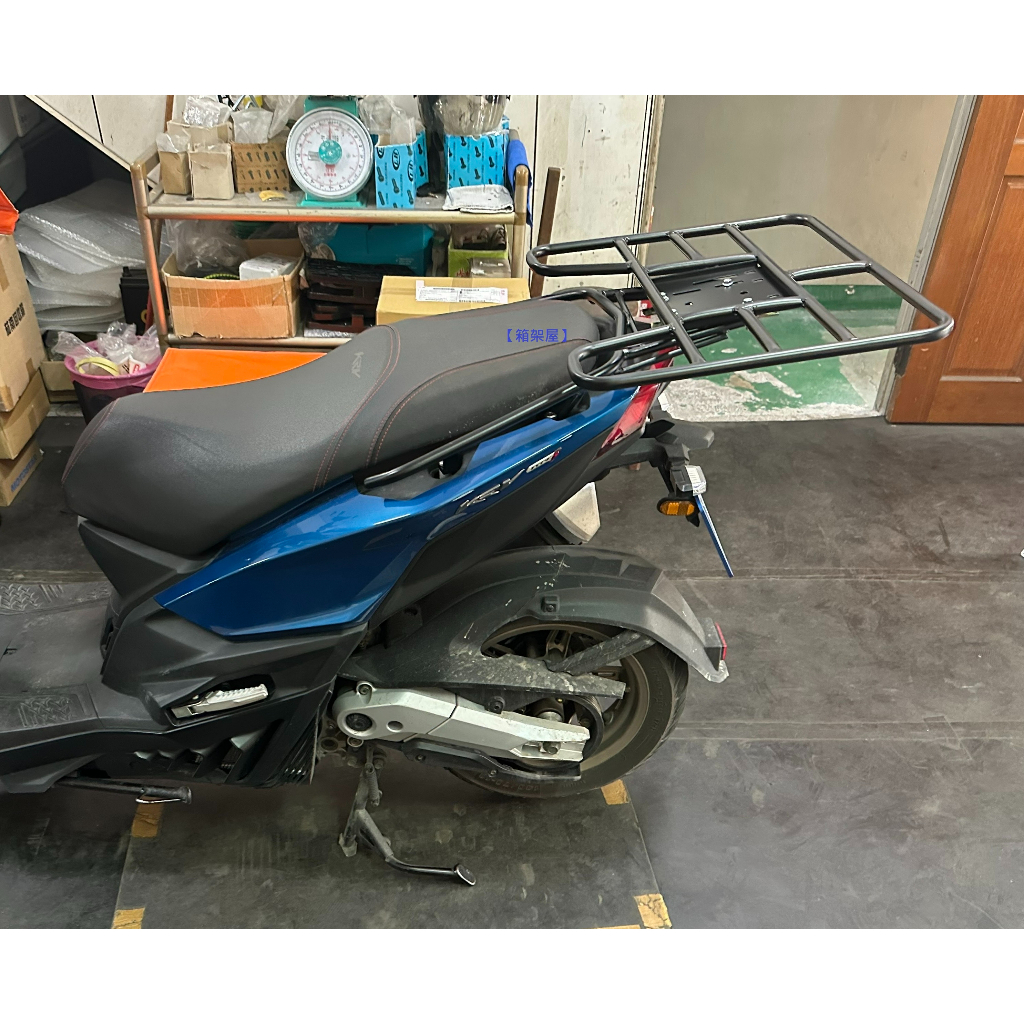 【新北新莊箱架屋】光陽 GP125 後架 漢堡架 + 外送架 貨架 可開座墊及載人 雷霆 MANY 新名流 V2 新豪邁 | 蝦皮購物