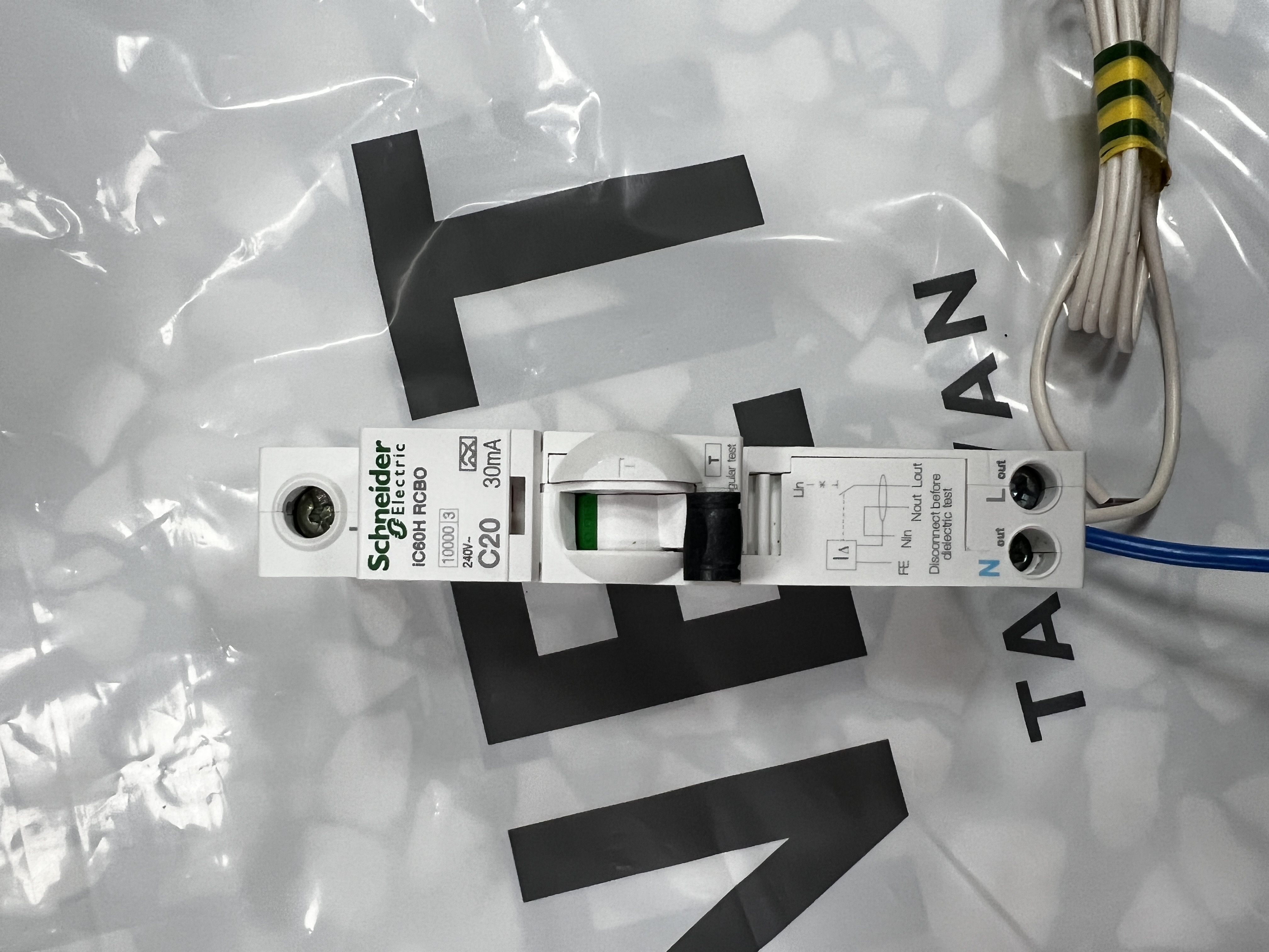 工程用測試過！Schneider 施耐德 iC60H RCBO 1P C20 30mA 220V 二手漏電斷路器」 | 蝦皮購物