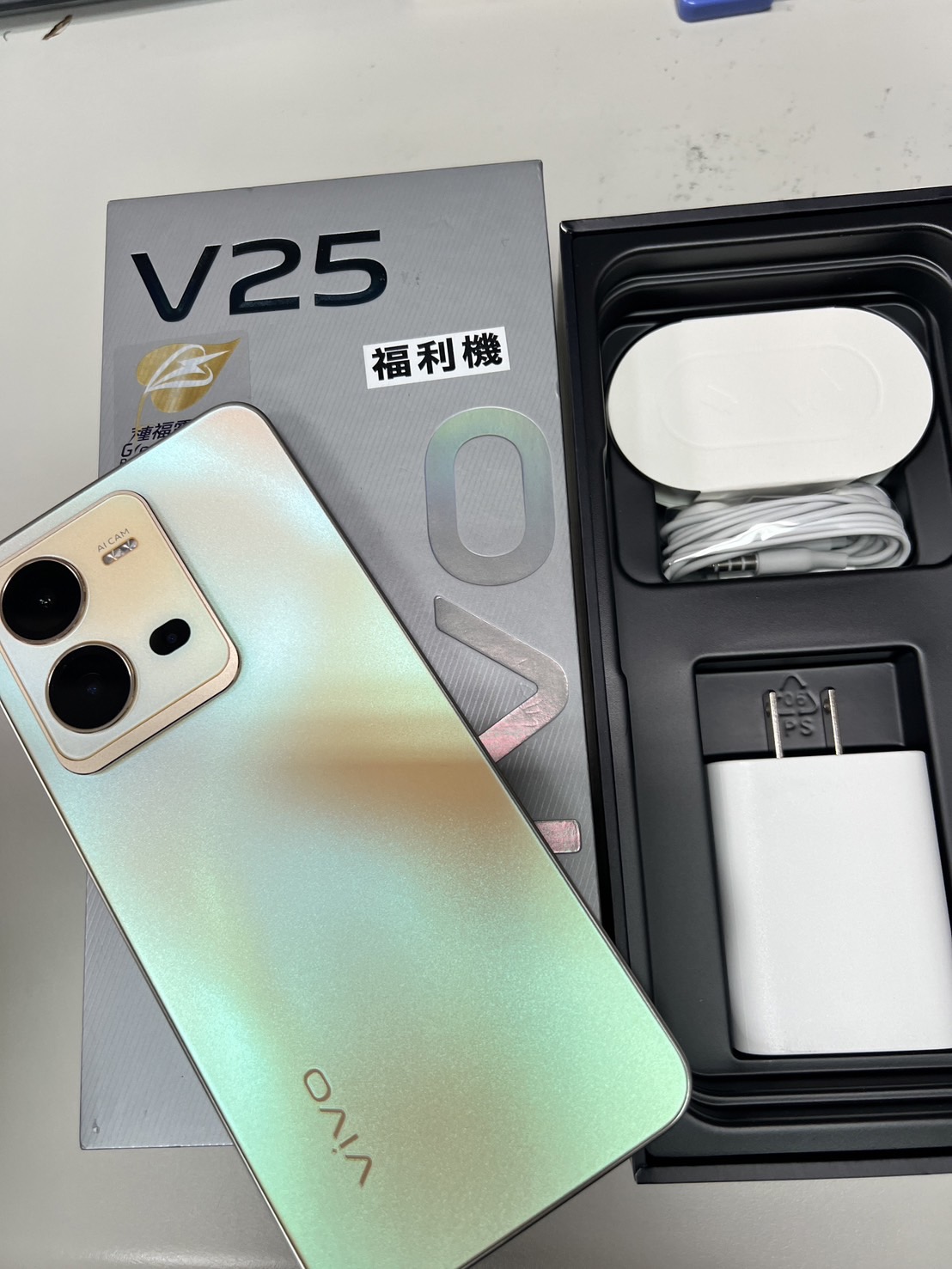 (原廠福利機)VIVO V2202 V25 8G/128G 金色 保固2024/11/10 超值 實品圖 | 蝦皮購物
