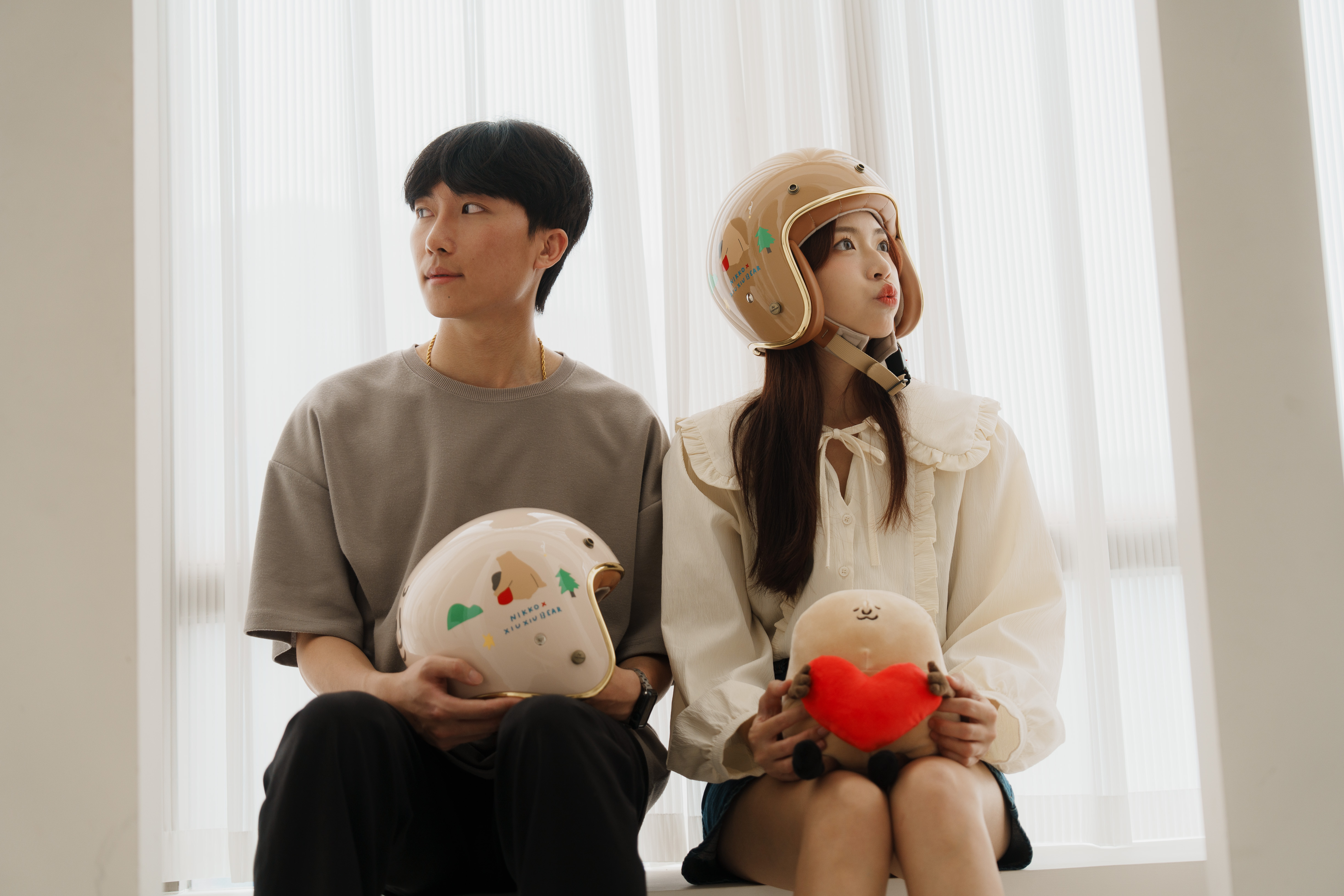 摩速空間 NIKKO N401 II #35聯名-咻咻熊xNikko聯名復古帽 咻咻熊與小女孩 四分之三安全帽 | 蝦皮購物