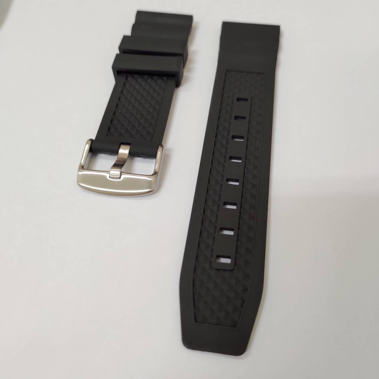 【耗材錶帶】時計屋 CASIO MDV-302 MDV-104 原廠膠質錶帶 24mm (可通用SEIKO) | 蝦皮購物