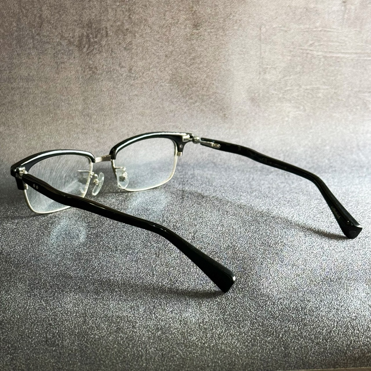 DJUAL 】日本賽璐璐｜東京都｜復刻手作藝術｜手工框出清｜黑色｜紳士眉框｜Z-02 00 | 蝦皮購物