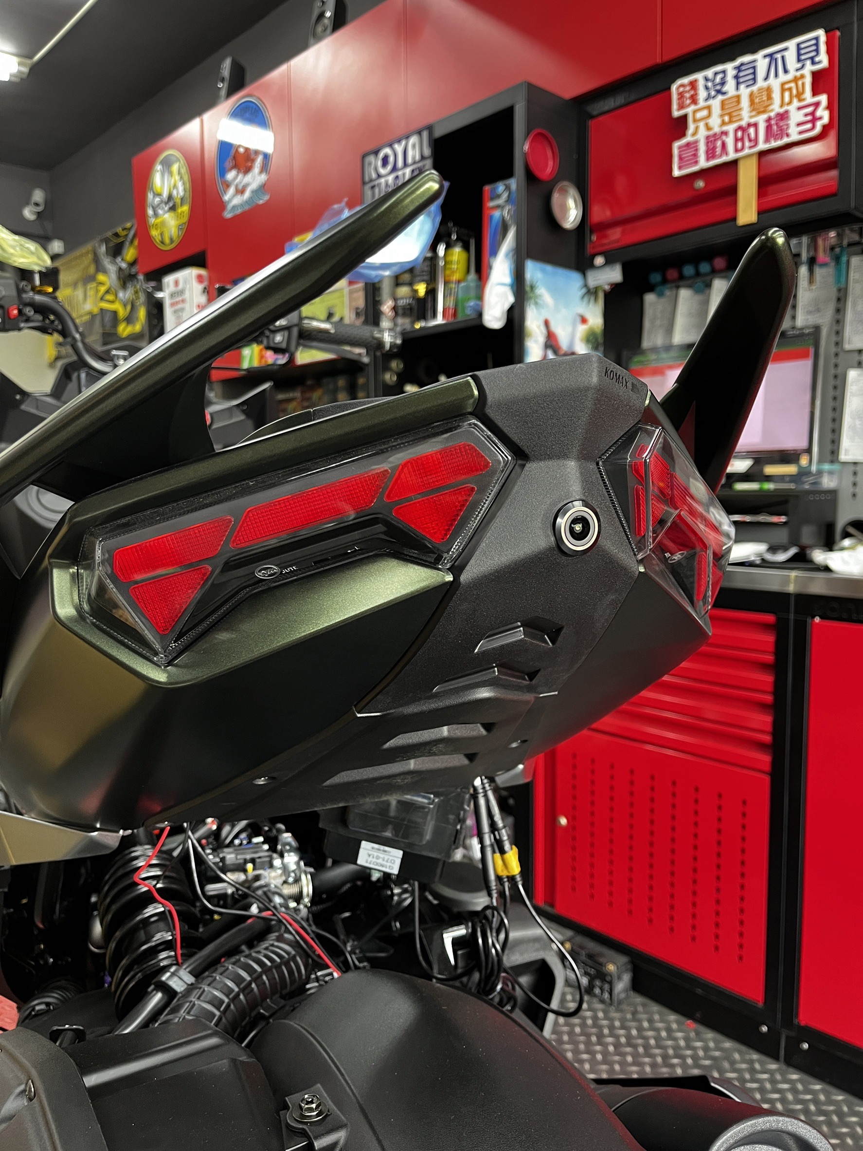 KOMAX DRG BT 二代龍 行車紀錄器鏡頭支架 行車紀錄器配件 鏡頭支架 機車前鏡頭支架 機車 摩托車 改裝配件 | 蝦皮購物