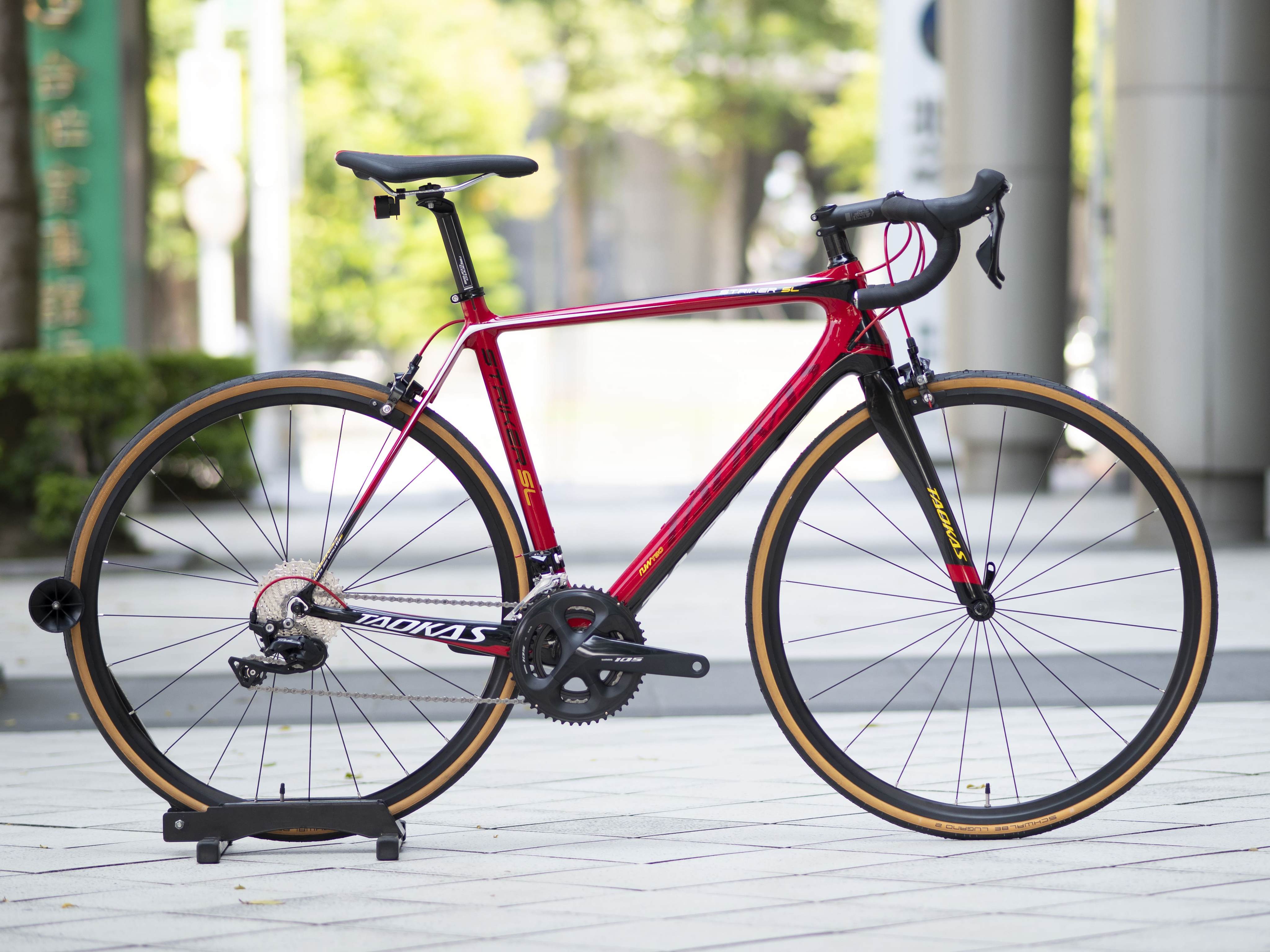 終極優惠 TAOKAS STRIKER SL 碳纖維 公路車 車架 框煞 夾煞 非 鋁合金 > BIKEfun拜訪單車 | 蝦皮購物