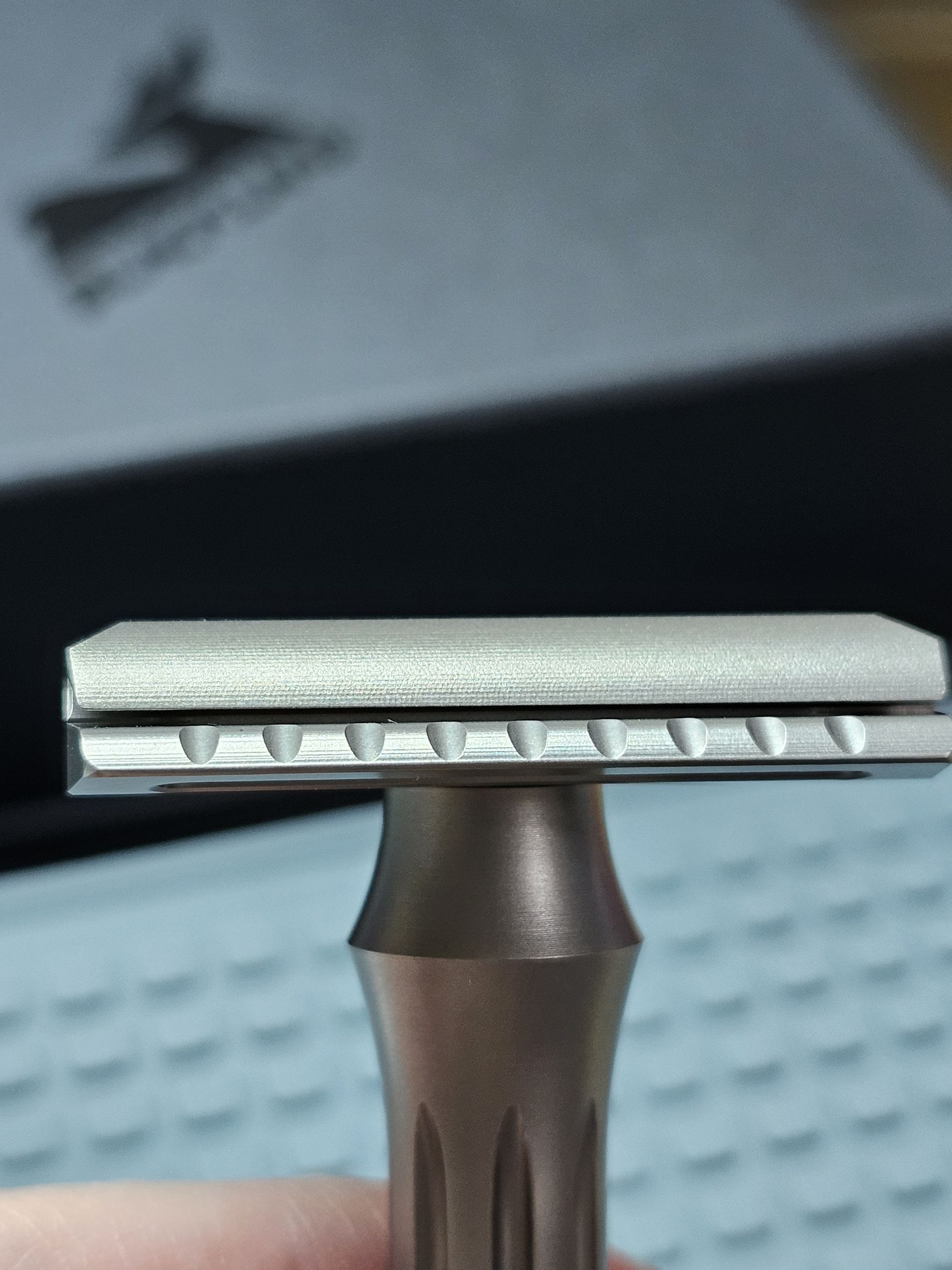Blackland Blackbird Lite Titanium DE Safety Razor 鈦 刮鬍刀 | 蝦皮購物
