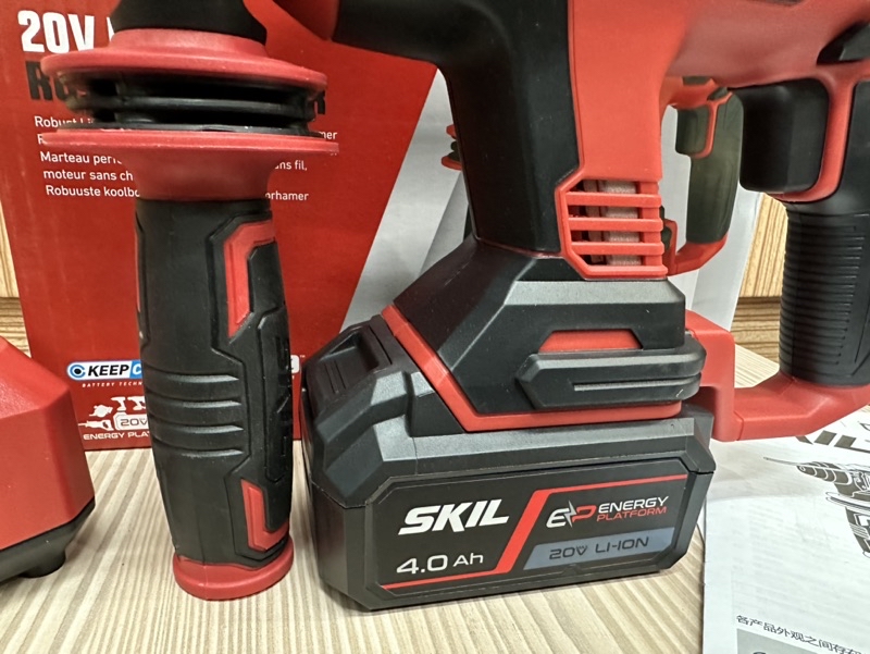 Devon大有製造Skil世旗艦機1704鋰電20v多功能衝擊電錘鑽緊湊機身大功率強勁快換四溝鑽尾水泥牆工地鑿切好幫手 | 蝦皮購物