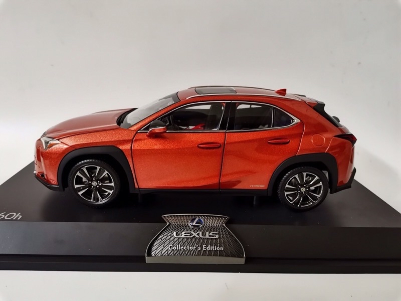 【ERIC】1:18 1/18 原廠 凌志 Lexus UX 200 UX250 UX260 金屬模型車 | 蝦皮購物