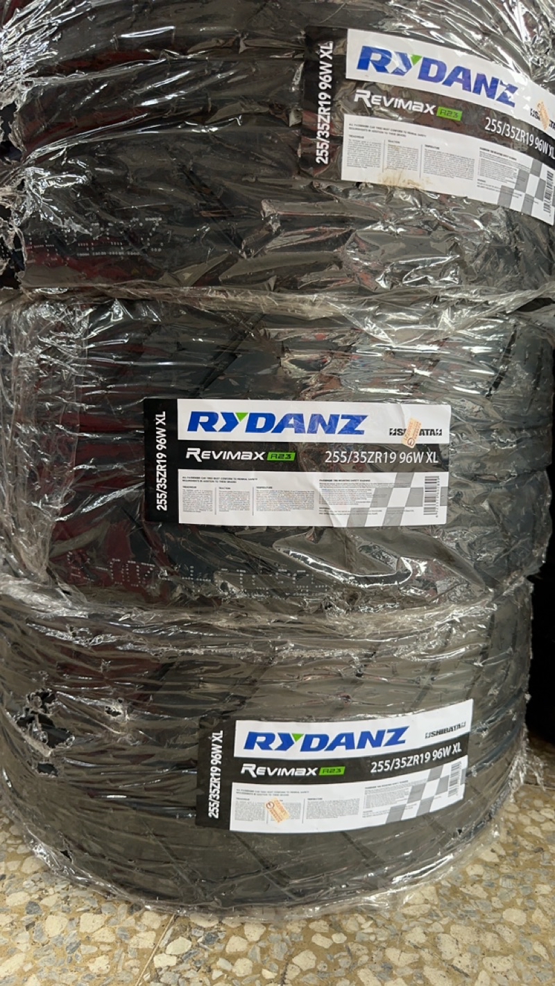 雷登 R23半熱熔跑胎255/40/20 285/35/20 255/40/20 245/40/19 GTR R35輪胎 | 蝦皮購物