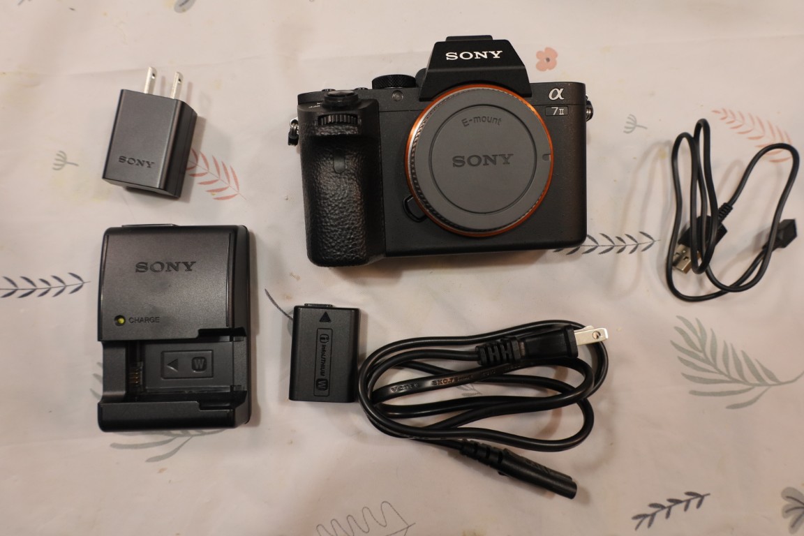 [自售] Sony A7 II (ILCE-7M2) A72 A7 Mark II 快門僅5000張 | 蝦皮購物