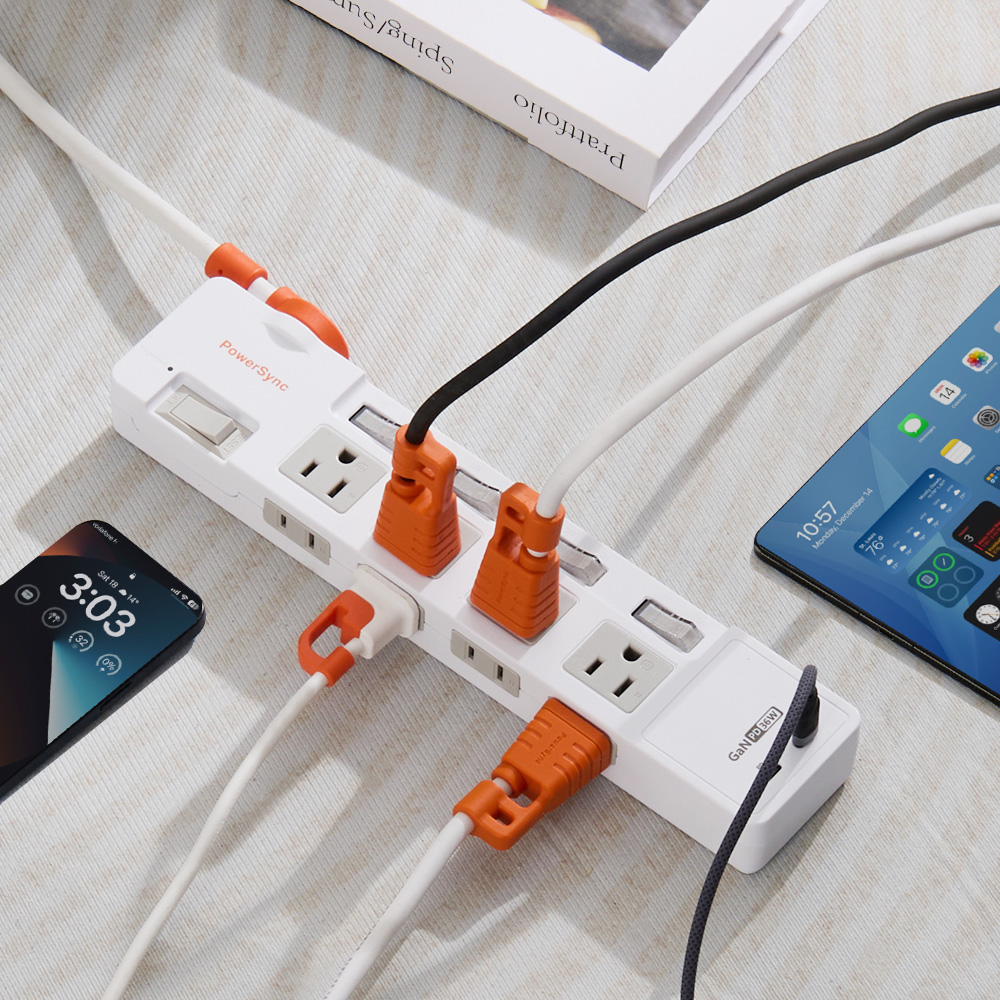 群加 PowerSync 2P+3P 4開8插2C防雷擊抗搖擺延長線/1.8M(TR829018A) | 蝦皮購物