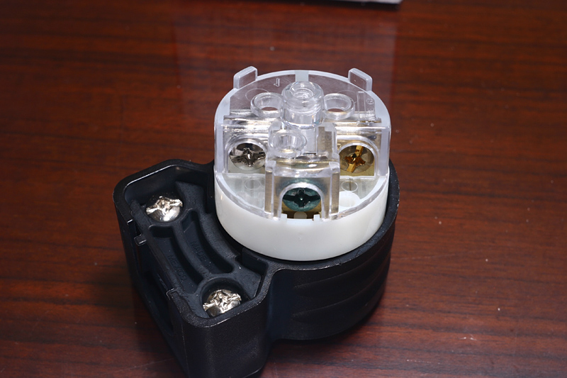 L型 直角插頭 Pass Seymour PS5266-SSAN 120V 15A | 蝦皮購物