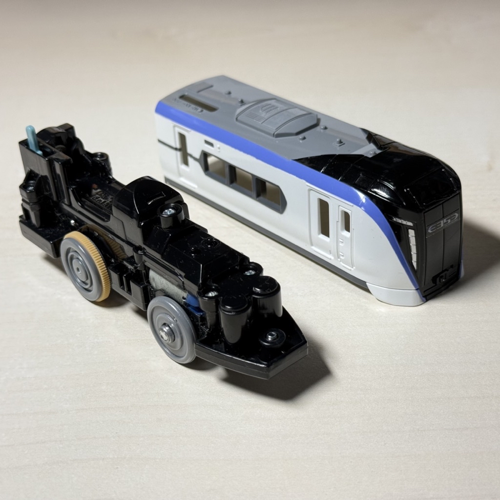 Tomy Plarail 鐵道王國 S-23 E353系超級梓號 富士山 河口湖 最新款動力車頭 特急富士回遊號 | 蝦皮購物