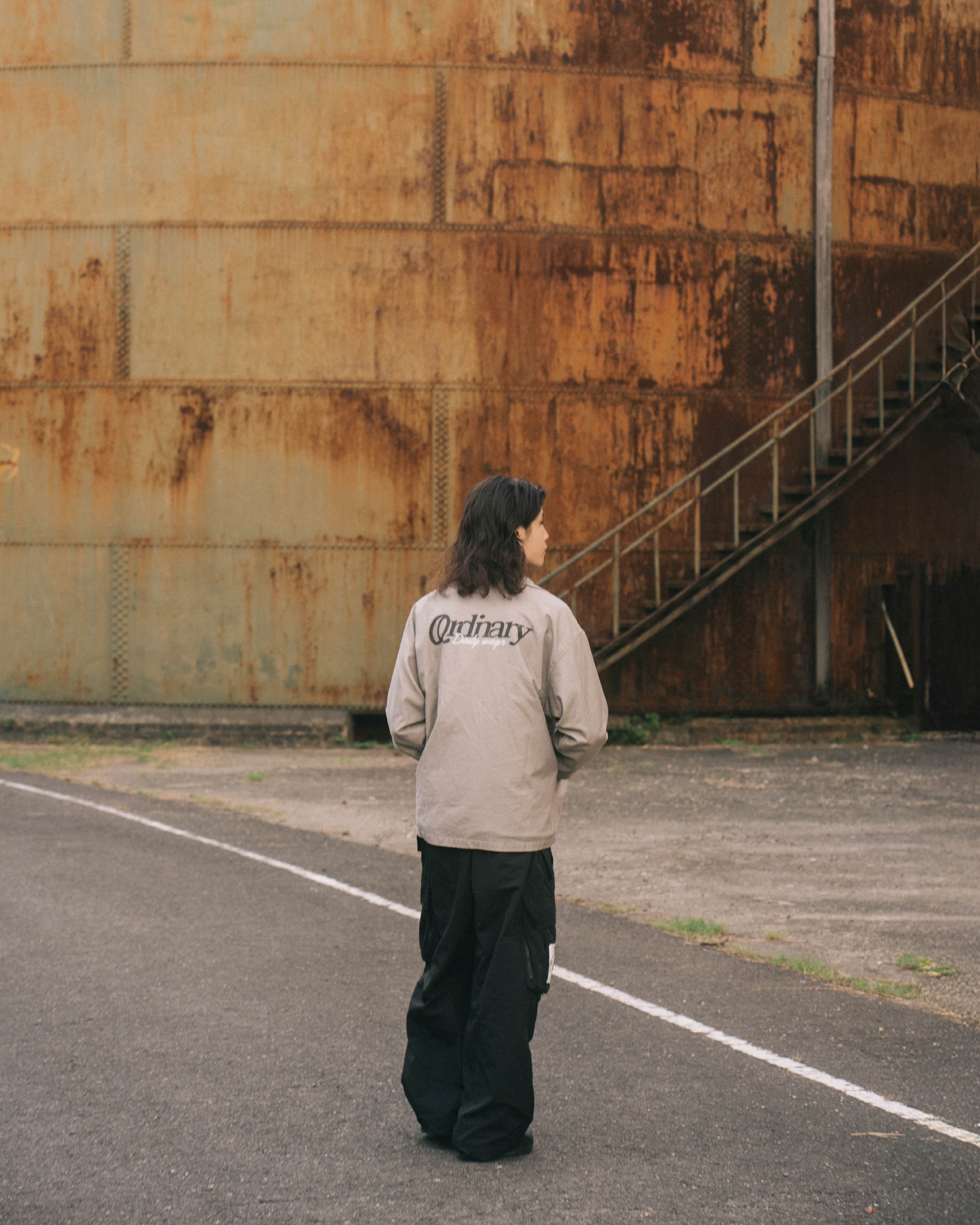 『Definite』ORDINARY / SUBWAY CREW SWT 美式地鐵照片大學TEE | 蝦皮購物