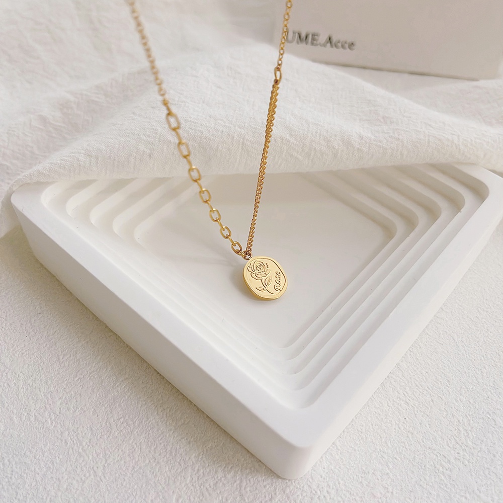 [鈦鋼.項鍊] 溫柔玫瑰花【UME】洗澡可戴 不退色項鍊/鋼鍍18K金 | 蝦皮購物