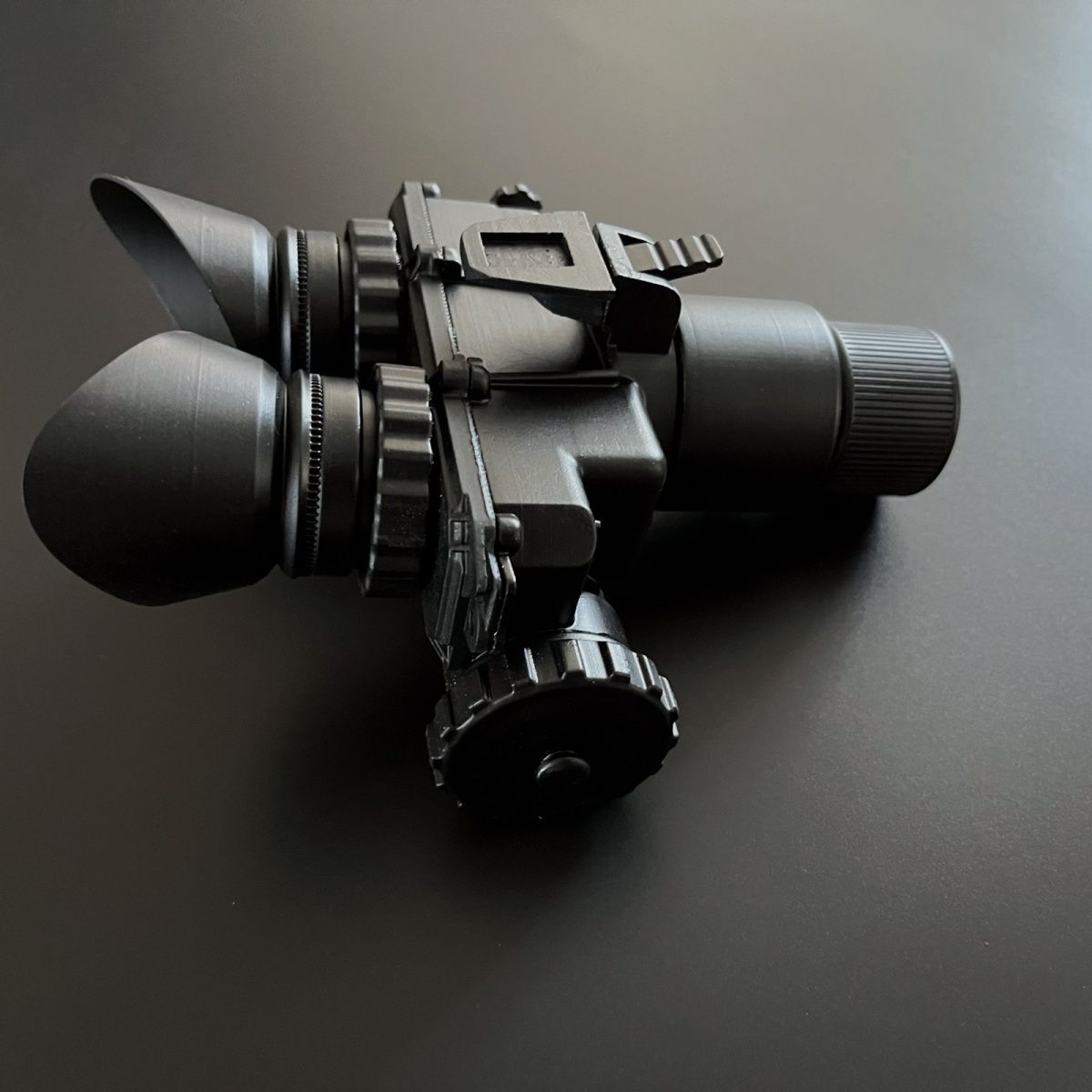 💕💕暗區突圍T7熱成像同款模型周邊頭盔頭戴式夜視儀cos裝備模塊 | 蝦皮購物