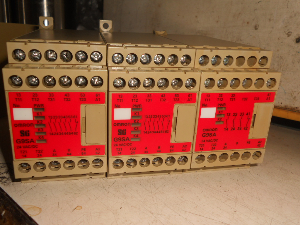 OMRON安全繼電器模組G9SA G9SA-301 G9SA G9SA-501 24VAC/DC (H1) | 蝦皮購物