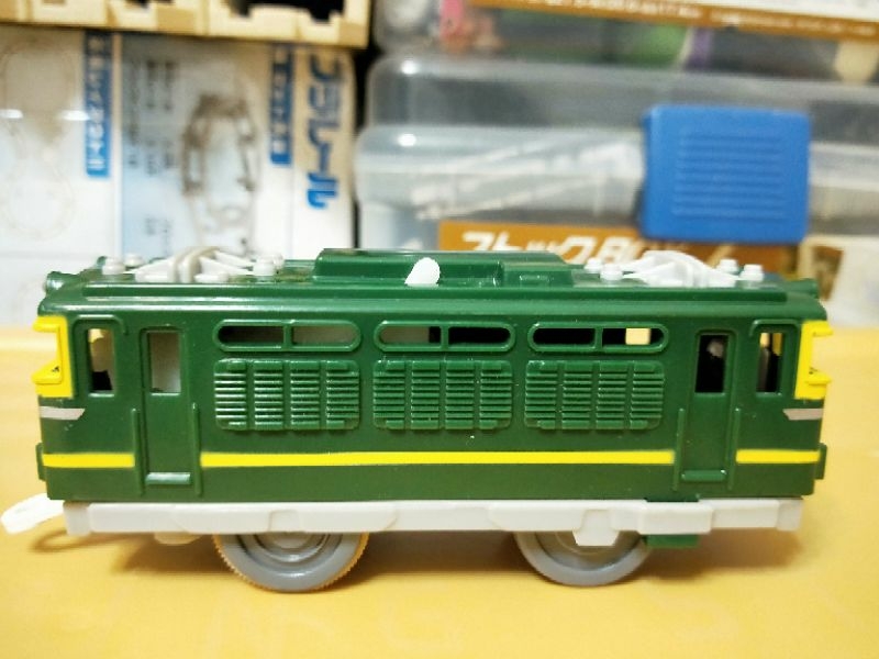 プラレール.絕版多美火車機關車EF65.EF81/plarail火車（二手.無盒） | 蝦皮購物