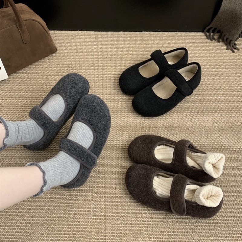 【魔鬼氈x加絨x鋪棉保暖】超Q毛茸瑪莉珍鞋 加絨瑪莉珍鞋 瑪麗珍 瑪麗珍 毛毛鞋 毛毛瑪莉珍 | 蝦皮購物