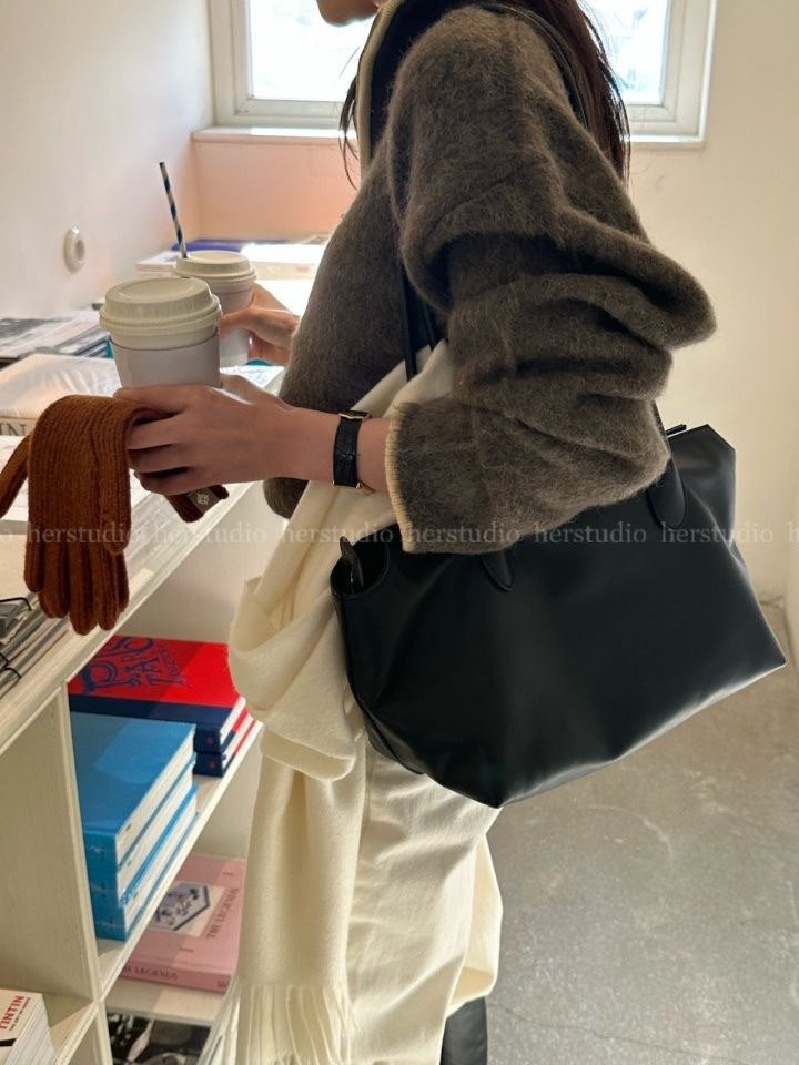 HERStudio韓國代購 高品質滾邊羊駝半拉鍊毛衣(2col) | 蝦皮購物