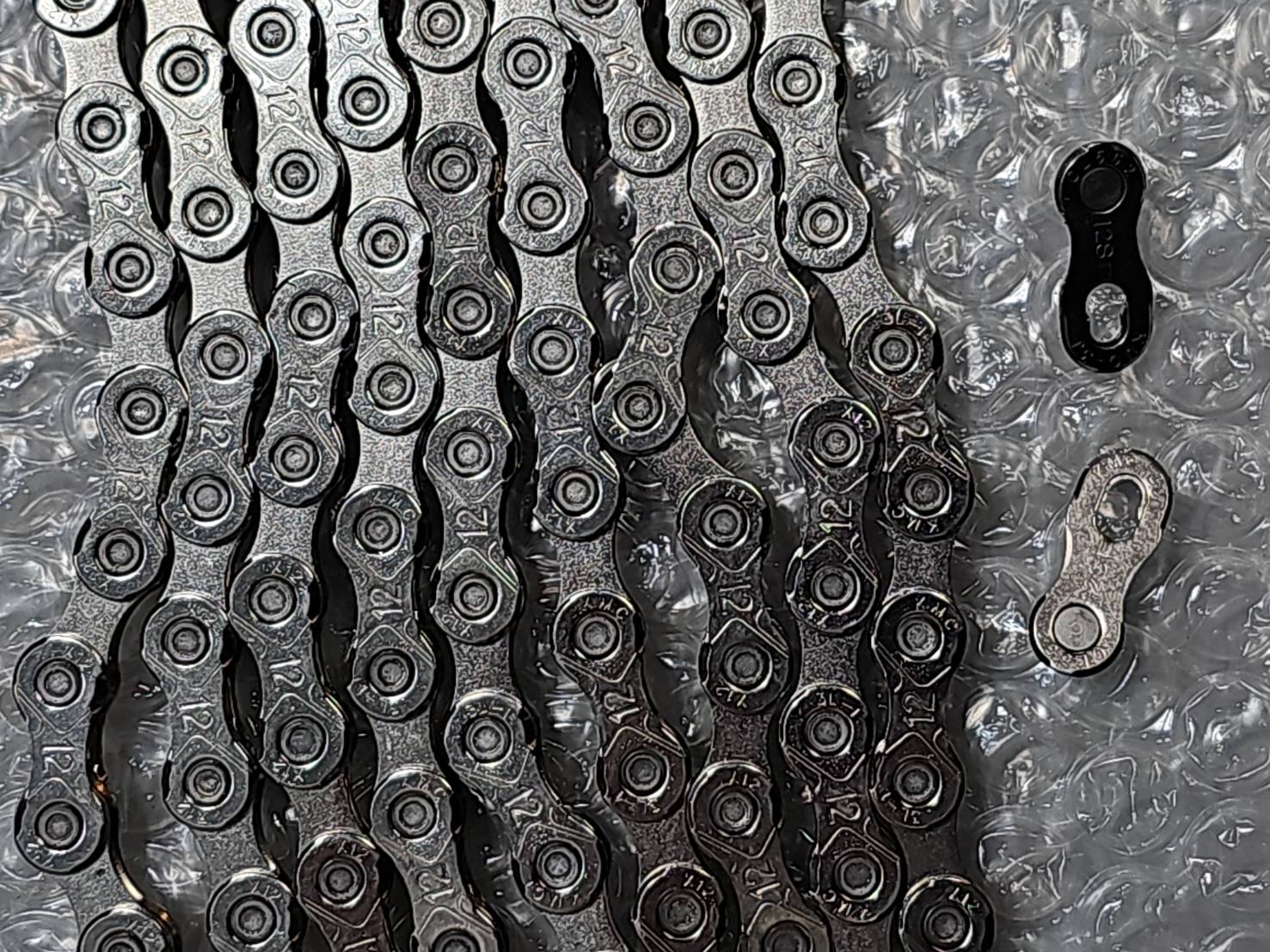 中古 KMC DLC 11S 黑黃鑽石鏈條 X11EL 11速鏈條 X12S 12速銀色鏈條 Shimano R7100 | 蝦皮購物