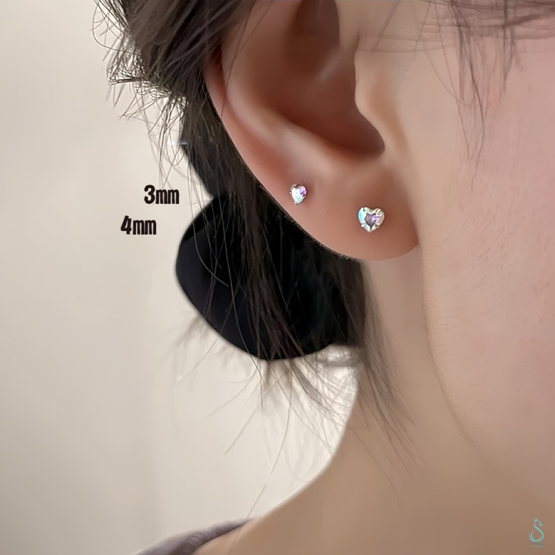 SUMMER 銀飾💫[S999足銀]閃亮煥采水鑽耳環 養耳抗過敏 愛心鑽 圓鑽 洗澡睡覺不用摘 平面服貼設計 純銀耳環 | 蝦皮購物