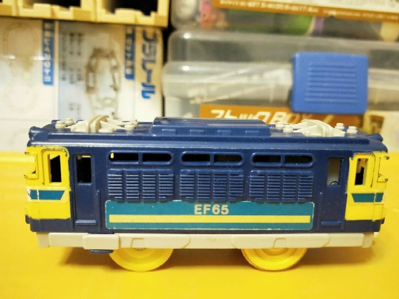 プラレール.絕版多美火車機關車EF65.EF81/plarail火車（二手.無盒） | 蝦皮購物
