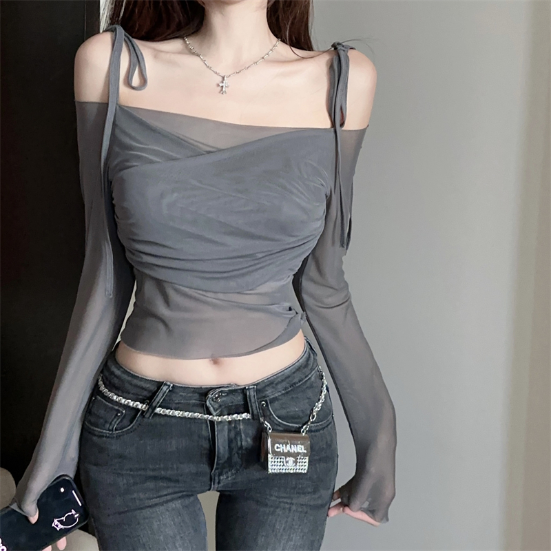 【太妮絲Q227】現貨 一字肩長袖T恤 透透上衣 紗網 綁帶 修身 短款上衣 性感 一字領 辣妹 | 蝦皮購物