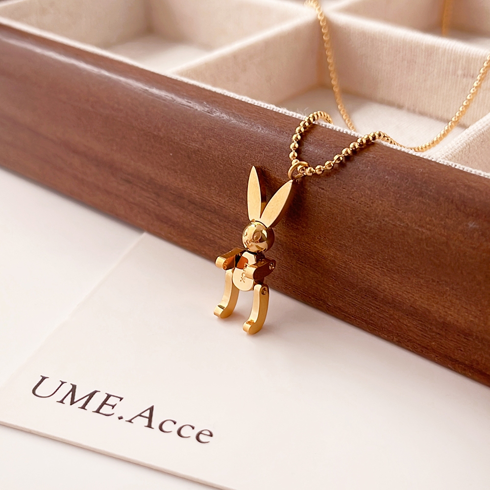 [鈦鋼.項鍊] 機械兔項鍊 手腳可動【UME】不退色洗澡可戴 鈦鋼鍍18K金 | 蝦皮購物