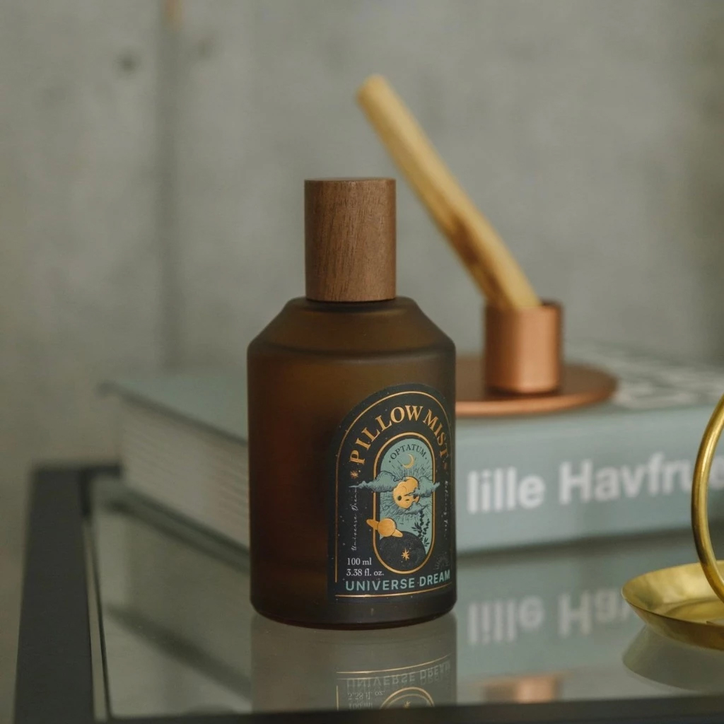 ｛現貨快出｝韓國OPTATUM晚安枕頭香氛噴霧walking moon/universe dream寢具噴霧100ml | 蝦皮購物