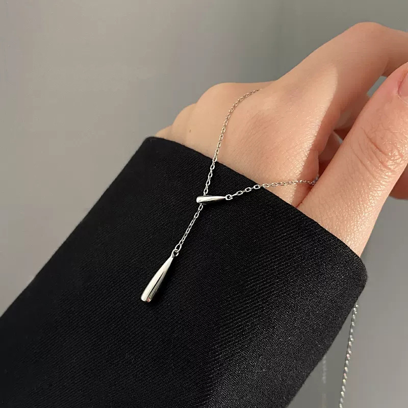 M.e.【24H出貨】S925銀水滴項鍊 頸鏈 簡約冷淡封鎖骨鏈 | 蝦皮購物