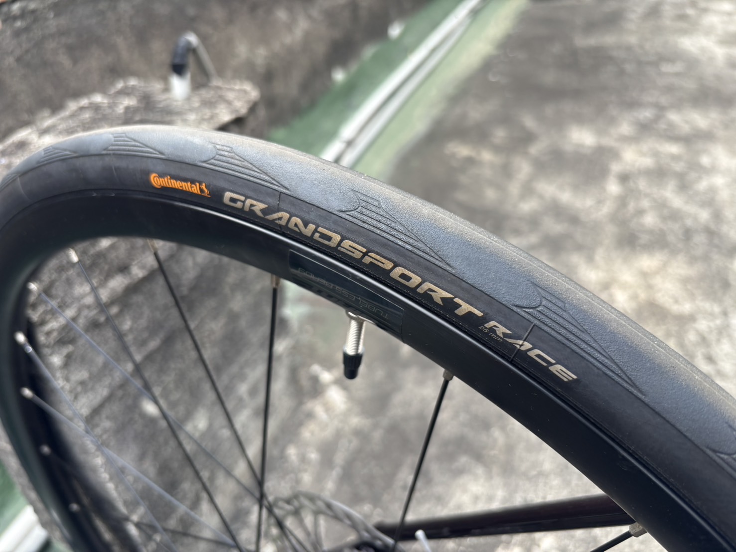 【山崎單車】"二手良品" 捷安特 Contend ar2(2024) | 蝦皮購物