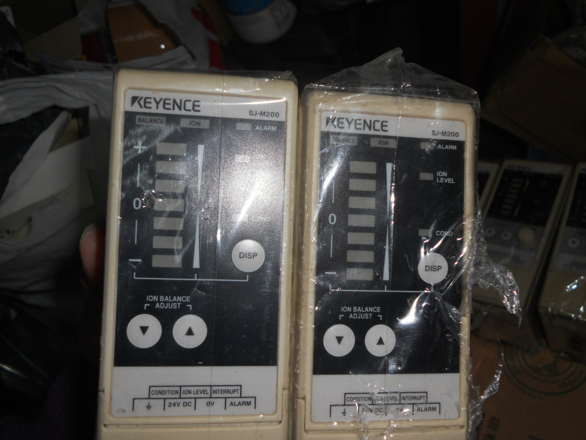 基恩斯 靜電消除器SJ-F100 SJ-F100W SJ-M100 SJ-M200 SJ-M300 SJ-400 (D2 | 蝦皮購物