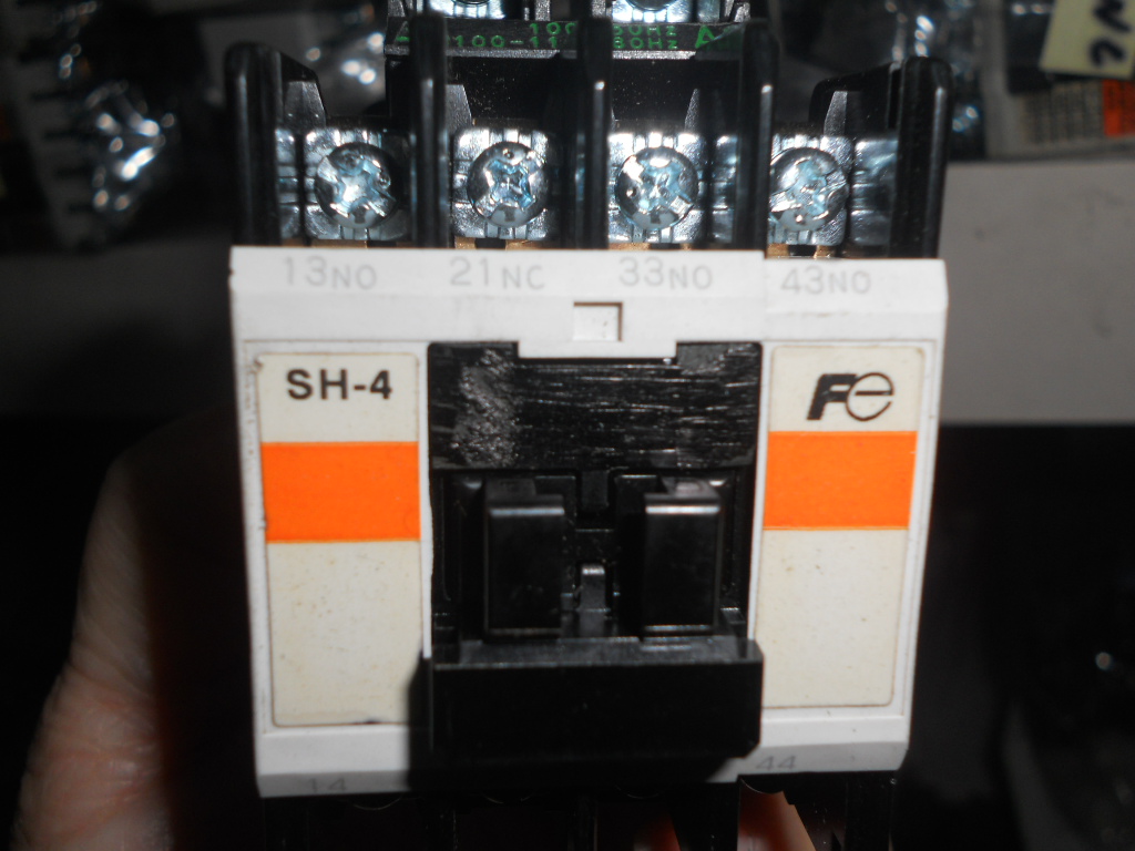 日本 FUJI富士 SH-4 SH-4H電磁接觸器 補助繼電器 2A2B 1A3B 4A 線圈AC | 蝦皮購物