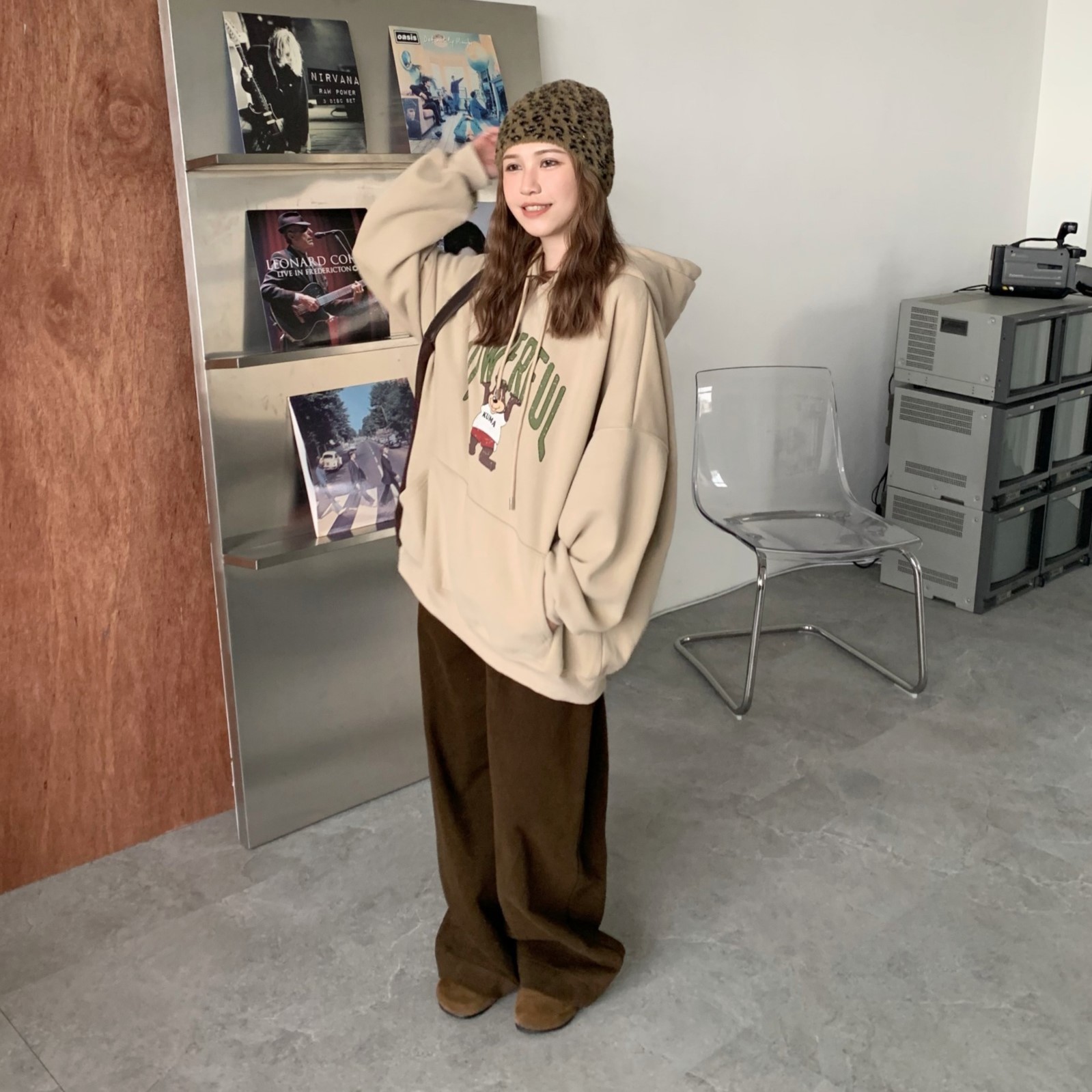 ATTENTION-阿帕次Kuma小熊刷絨帽Tee | 蝦皮購物