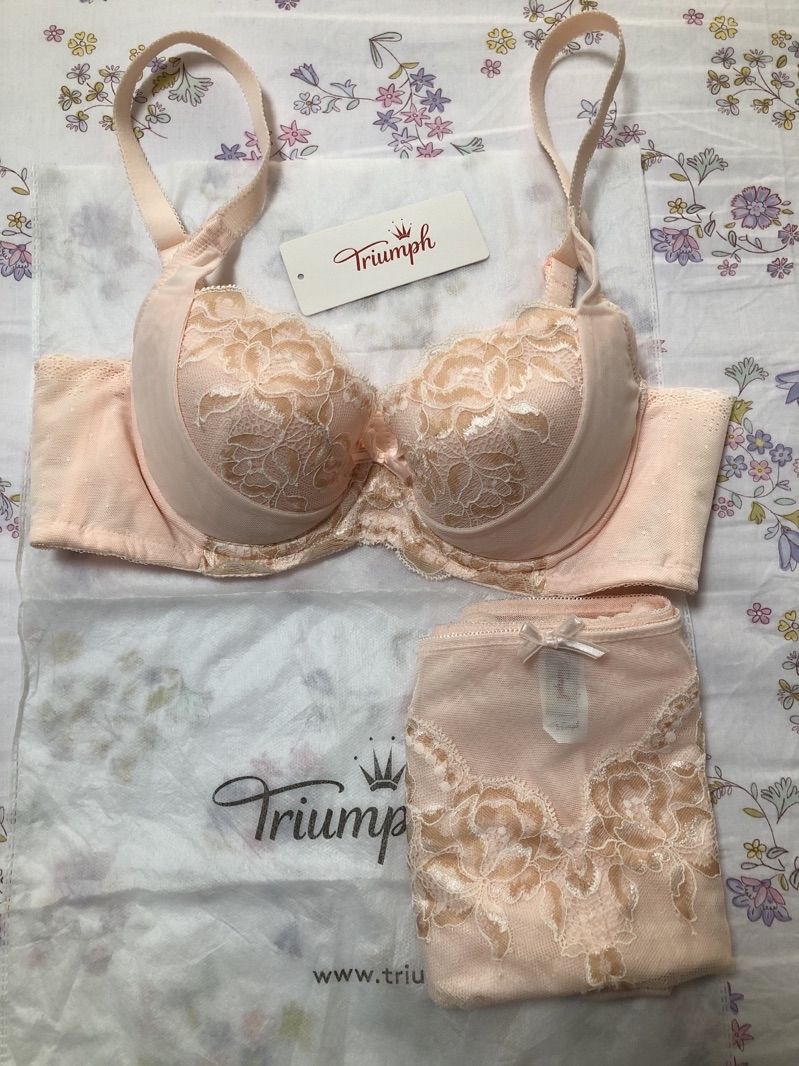 衣櫃出清 黛安芬全新75B-C 胸罩/ EL小褲 | 蝦皮購物