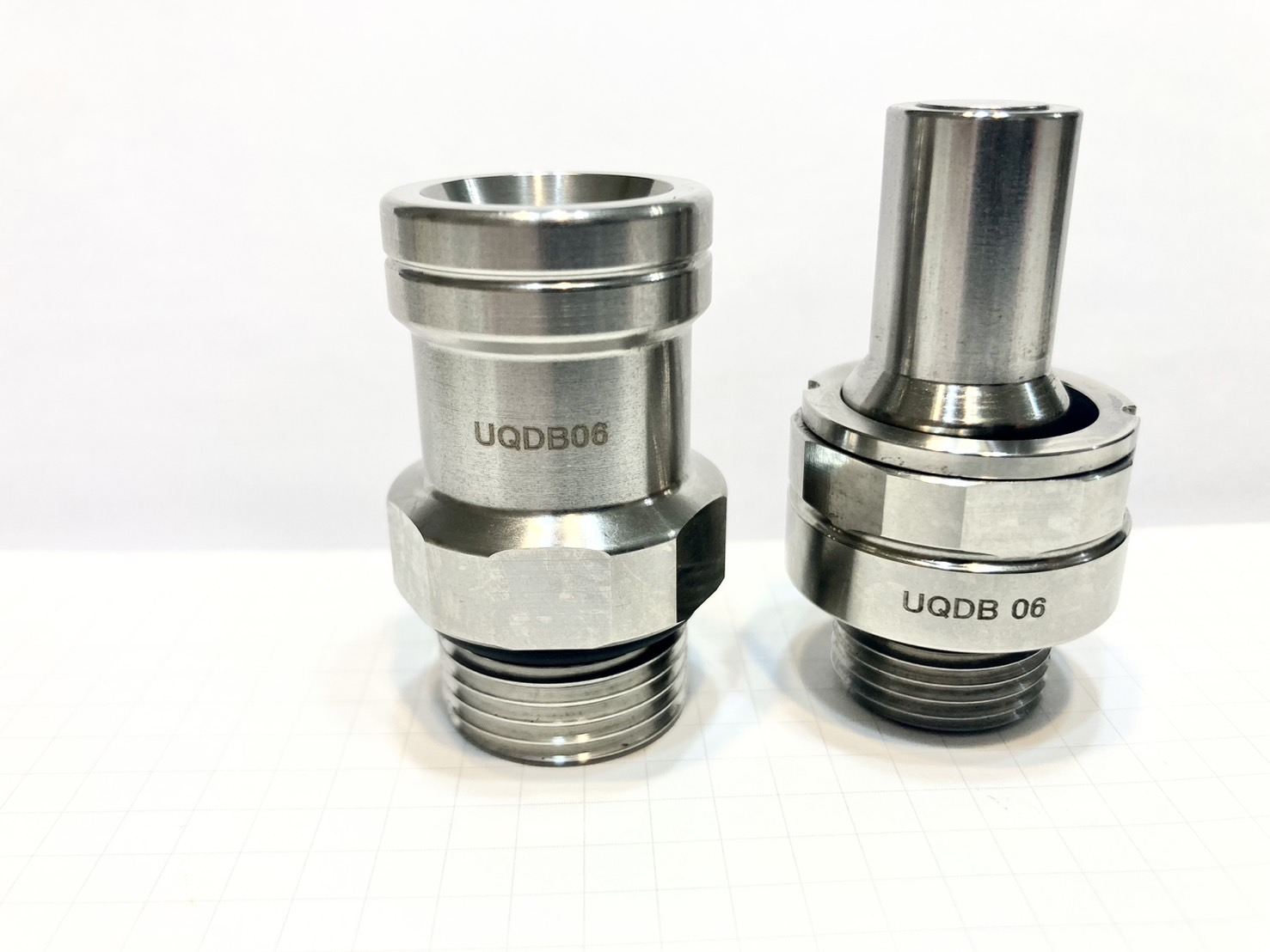 Uqdb 伺服器ai主機盲插式水冷接頭 Uqdb Uqdb快接頭 Uqdb水冷盲插頭 蝦皮購物