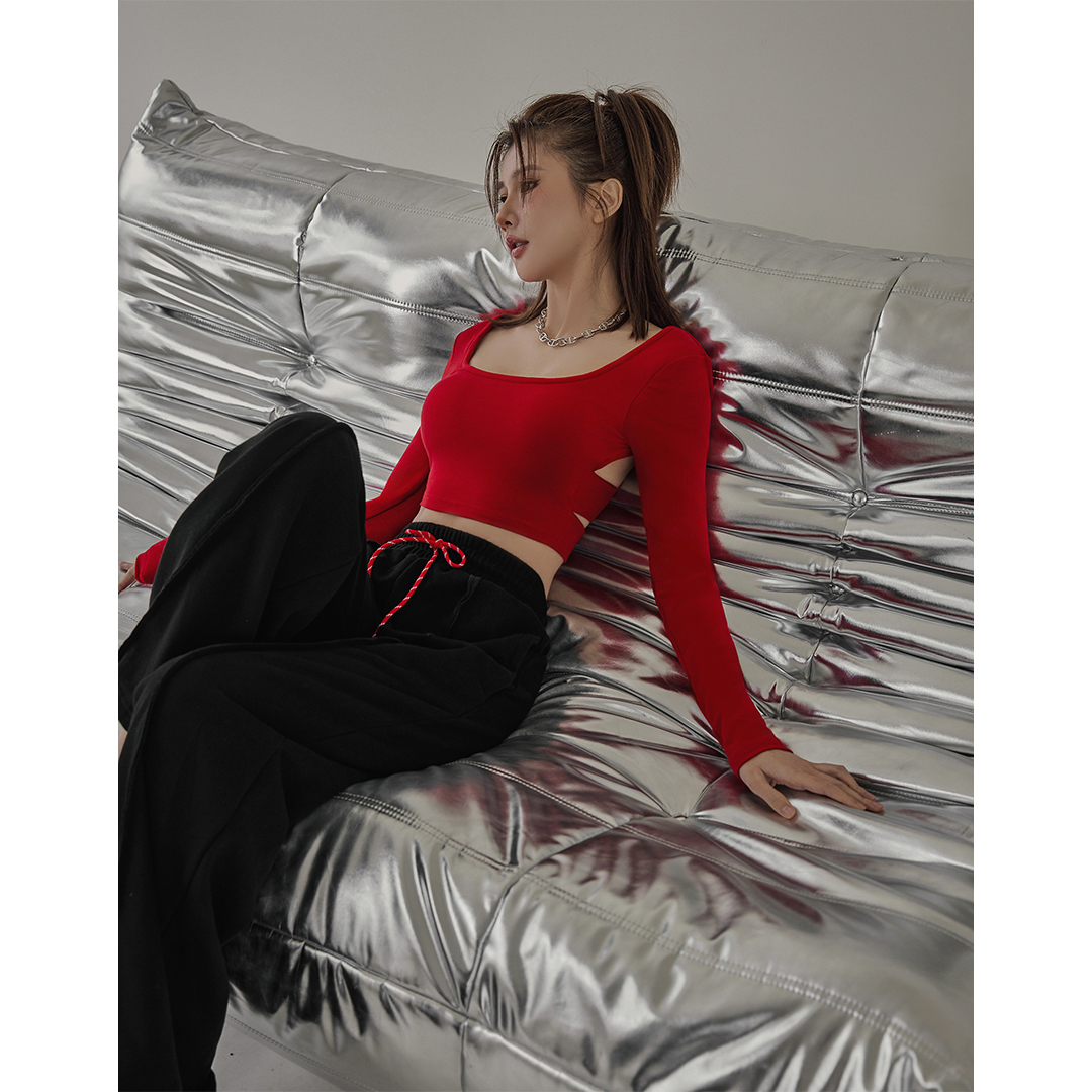 [Mando蔓朵]氛圍感美背交叉BraTop 女裝上衣 女裝 女生上衣 BraTop 露腰 兩色 #R1730529 | 蝦皮購物