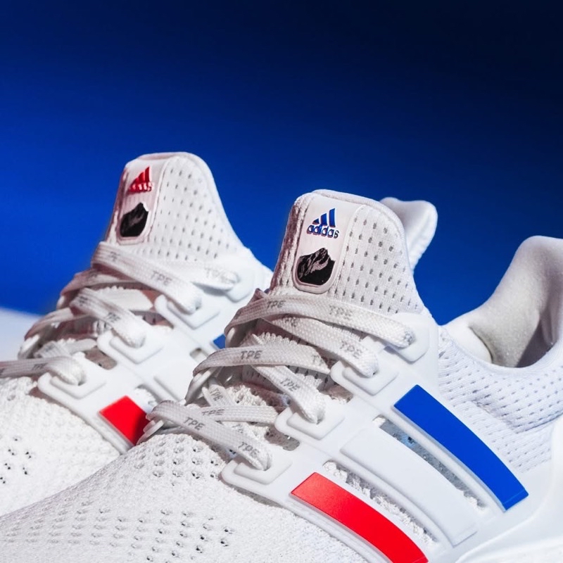 【Adidas】Ultraboost 1.0 台北城市限定 慢跑鞋 運動鞋 男女 中華隊配色 JS0307 | 蝦皮購物