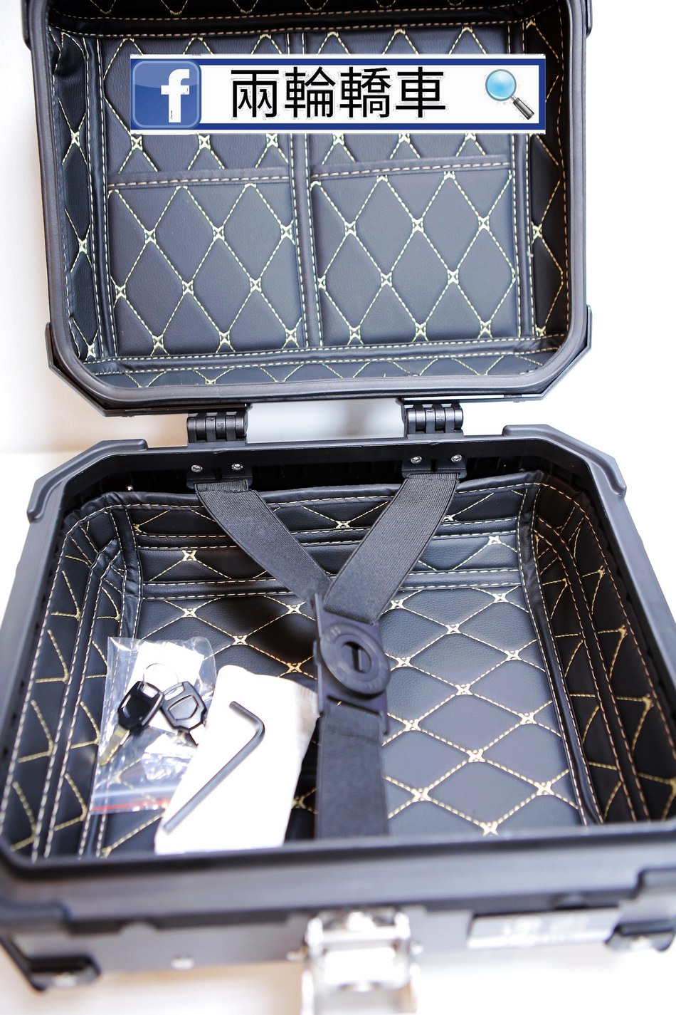 現貨 黑【兩輪轎車 】附白鐵底板 途者 TUZHE 鋁箱 23L 後箱 鋁合金後箱 機車行李箱 鋁箱 不鏽鋼底板 附內襯 | 蝦皮購物