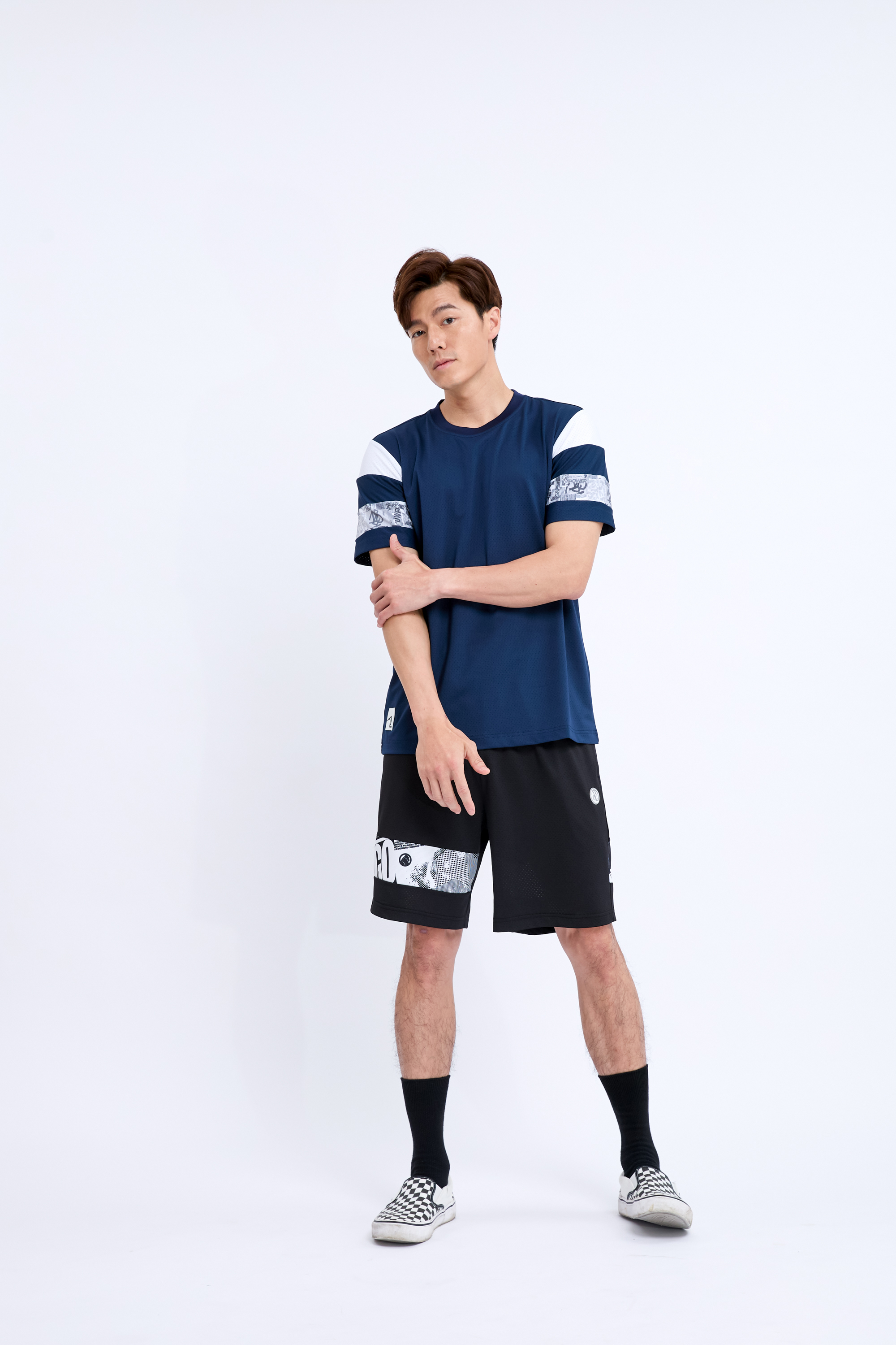 KINGO男款｜極透氣系列｜轉印剪接圓領T 411627｜官方直營 | 蝦皮購物