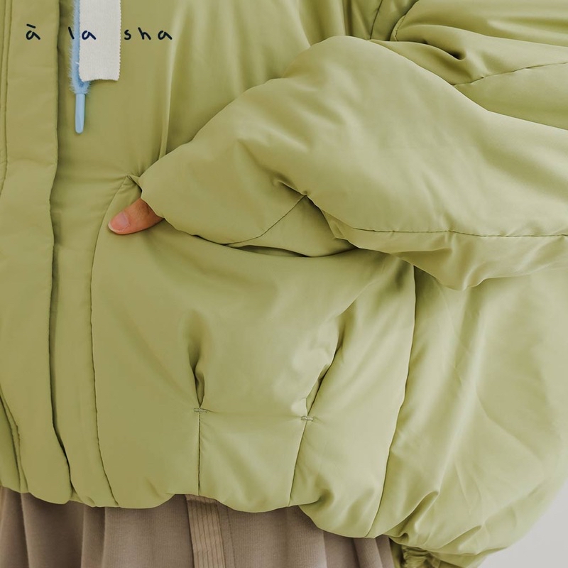 a la sha【全新、綠M】蓬蓬空氣感鋪棉連帽外套 | 蝦皮購物