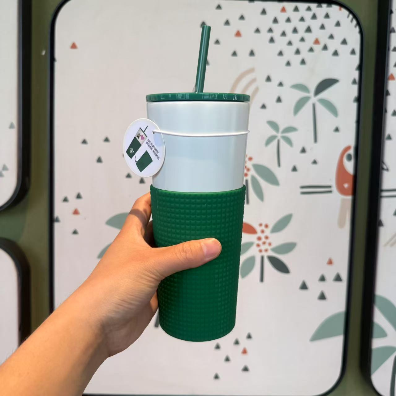 820mL 星巴克水杯 2025熊店長遊探險卡通萌趣可愛陶瓷杯 馬克杯 不鏽鋼保溫杯 | 蝦皮購物