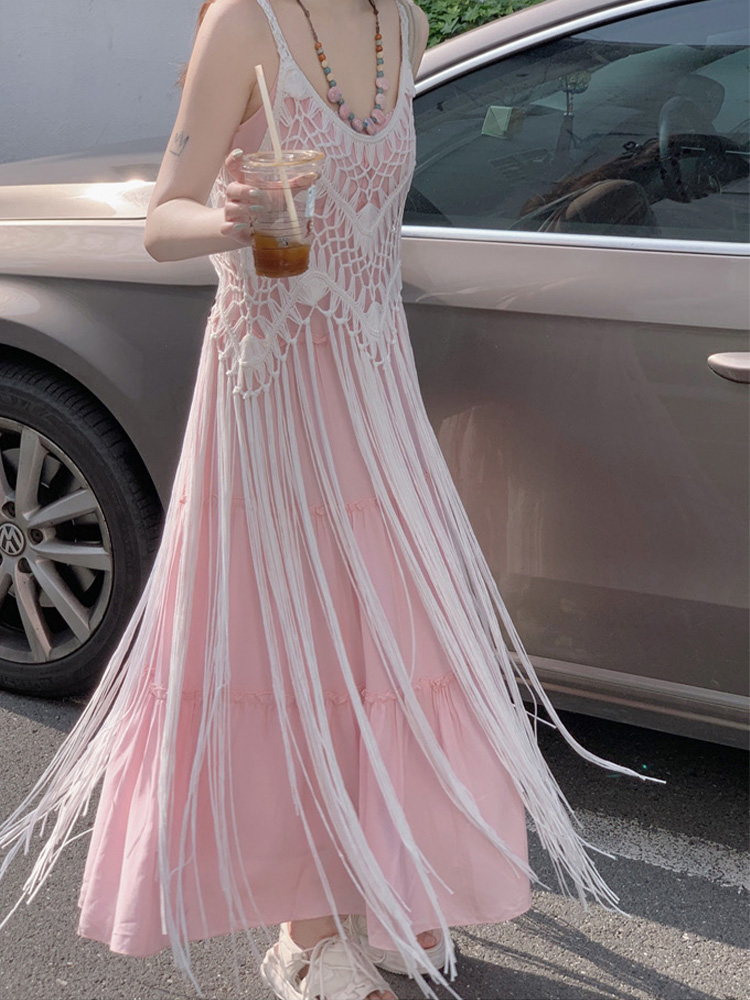 長版手鉤流蘇罩衫【828】PAPI女裝批發價春夏新款韓系INS休閒百搭氣質波西米亞風海邊度假鏤空露肩無袖吊帶針織罩衫 | 蝦皮購物